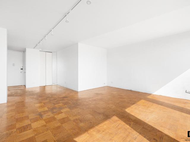 343 E 30th Street 19 K