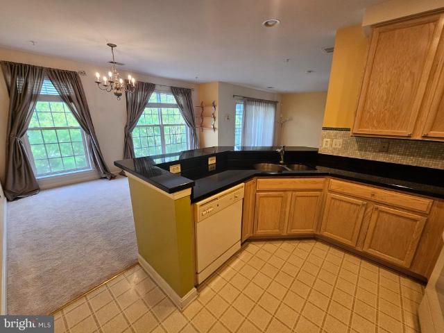 343 C Fallsgrove Drive # 47