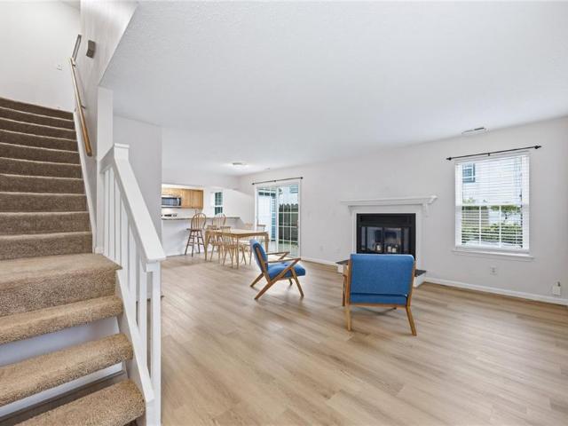 343 Ferdinand CIR