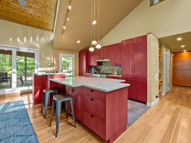 343 Lakewood Pointe Dr, Roxboro, NC 27574 | MLS #10149