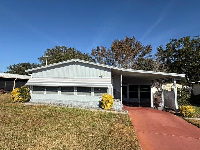 343 Magnolia Dr, Fruitland Park, FL 34731