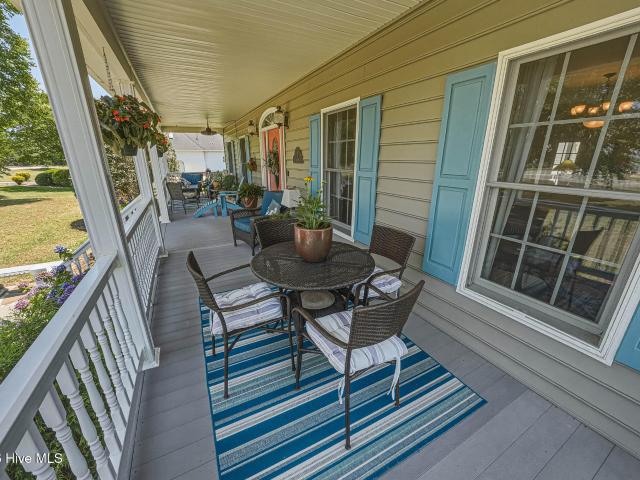 343 Mariners Drive