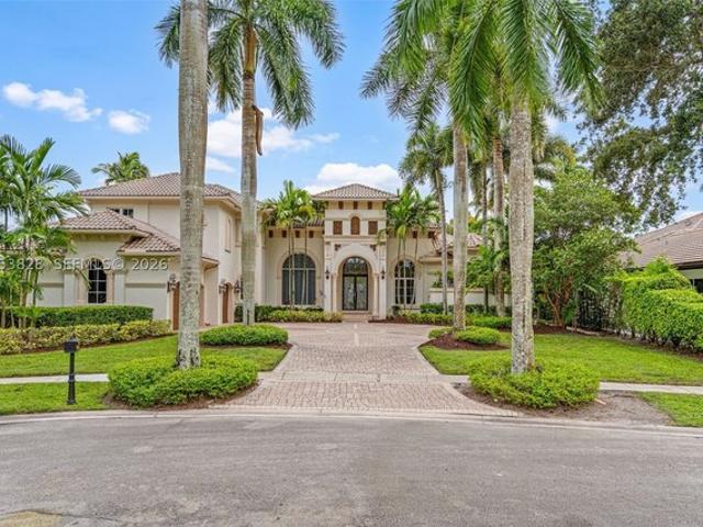 343 Merlin Way, Plantation, FL 33324