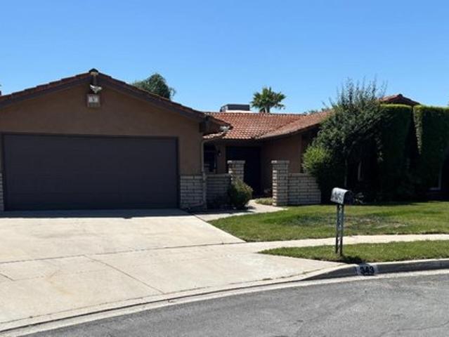 343 N Orangewood Ave, Fresno, CA 93727