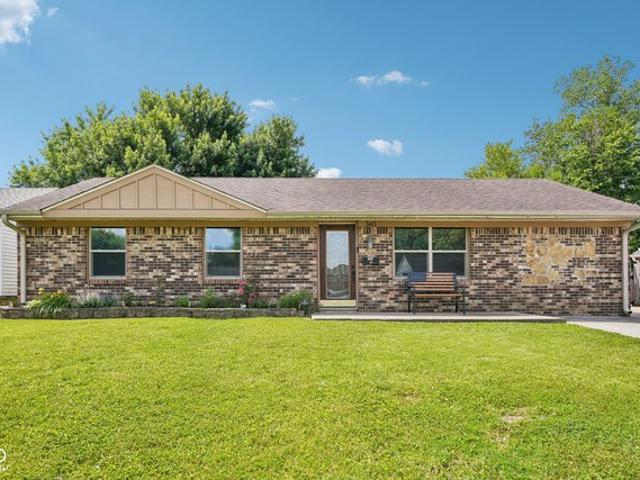 343 Northfield Dr, Mooresville, IN 46158