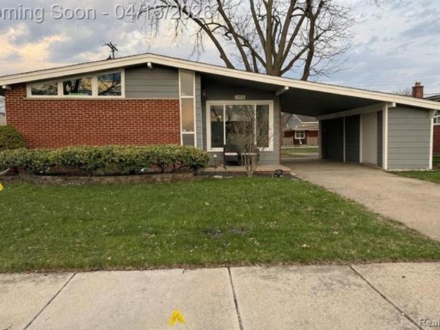 343 S Christine, Westland, MI 48186
