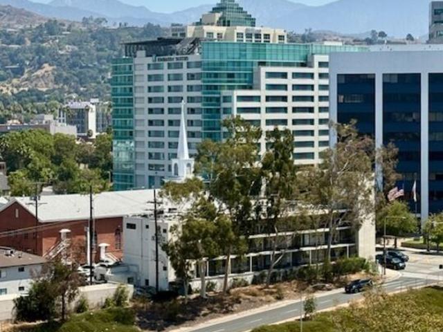 343 Pioneer Dr 1205, Glendale, CA