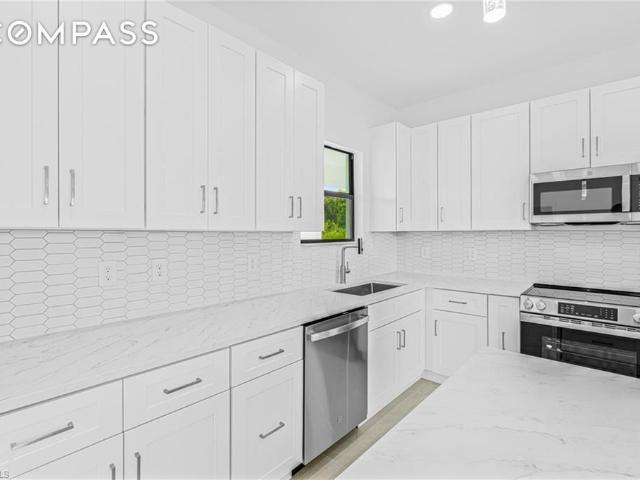 343 Pullman St, Lehigh Acres, FL
