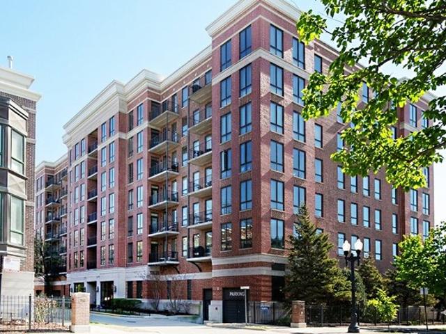 343 W Old Town Ct Apt 508, Chicago, IL 60610