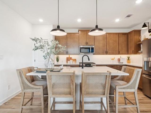343 W Rose Marie Ln, Montgomery, TX 77356