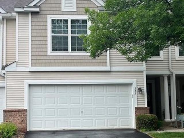 343 Wagon Wheel Ln, Chaska, MN 55318
