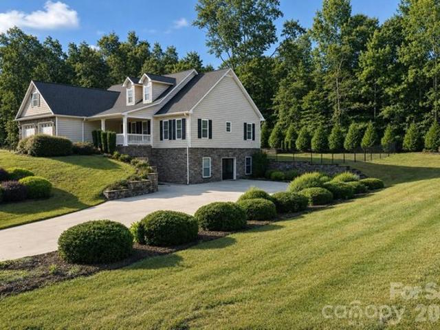 343 Wittenburg Springs Dr, Taylorsville, NC 28681