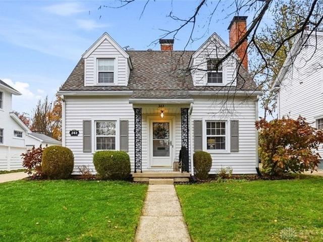 343 Telford Ave, Oakwood, OH 45419