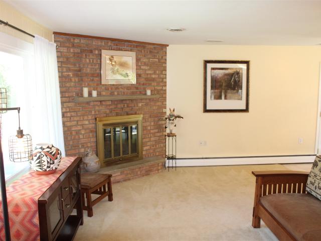 3444 E Pineview Drive