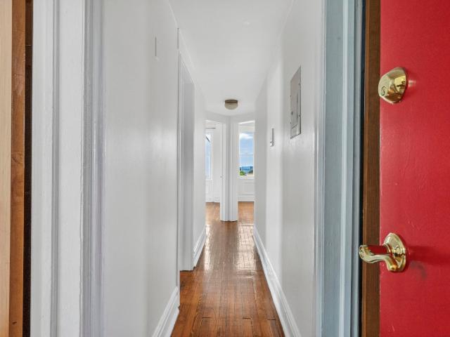 3444 John F Kennedy Blvd # 4F