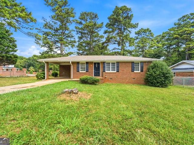 3444 Linecrest Rd, Ellenwood, GA 30294