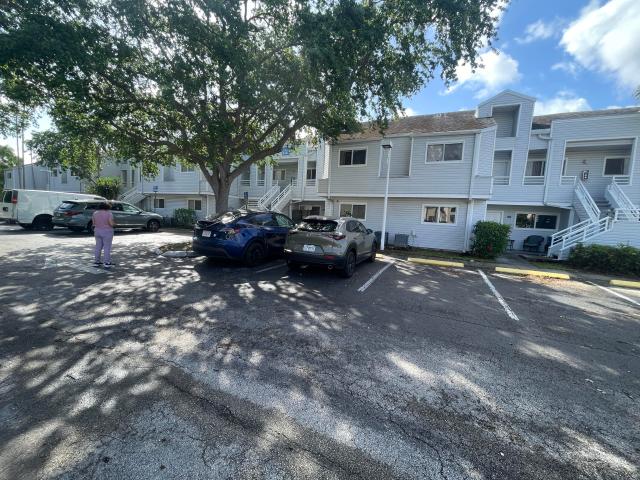 3445 NW 44th St, Unit 206, Oakland Park, FL 33309 | MLS #B26014 | Compass