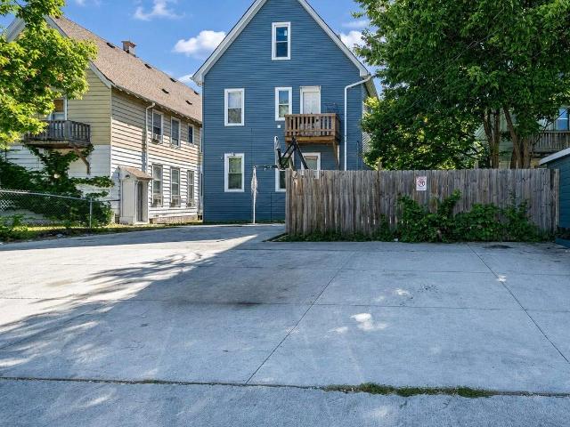 3445 N 14th St, Unit 3447