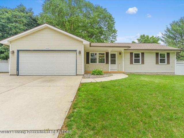 3445 Dorothy Ln, Williamston, MI 48895