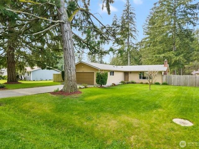 3445 Eagle Dr NE, Olympia, WA 98516