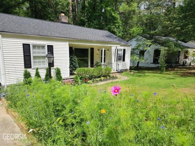 3445 Harris Dr, College Park, GA 30337