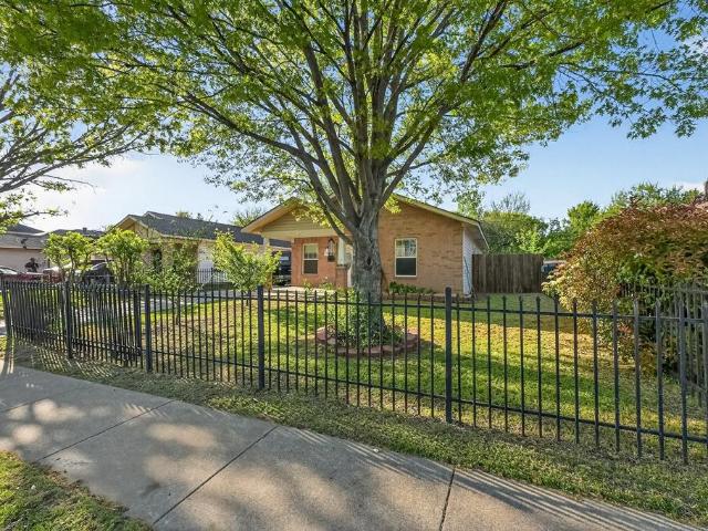 3445 Pinebrook Drive