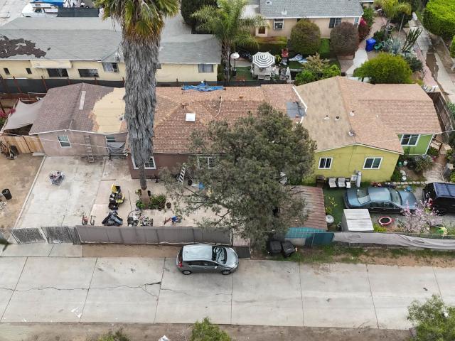 3446 Newton Ave