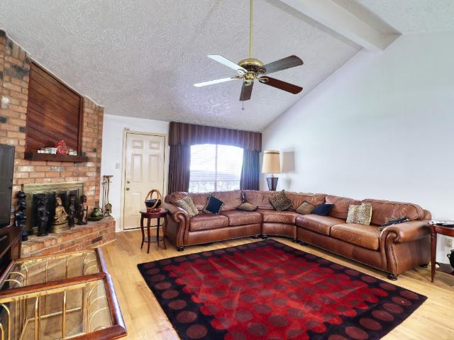 3446 Cheaney Dr, Houston, TX 77066 | MLS #42038