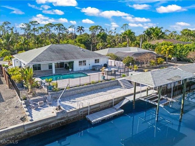 3446 Pinetree Dr, Saint James City, FL 33956