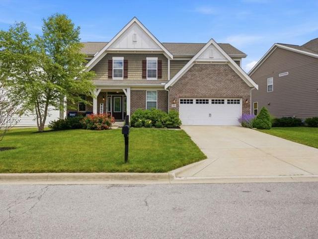 3446 Woodland Dr, Hilliard, OH 43026