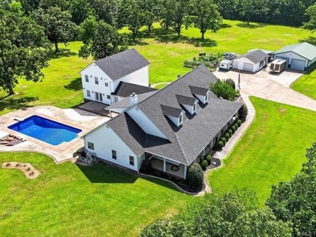 34479 Cooper Rd, Poteau, OK 74953