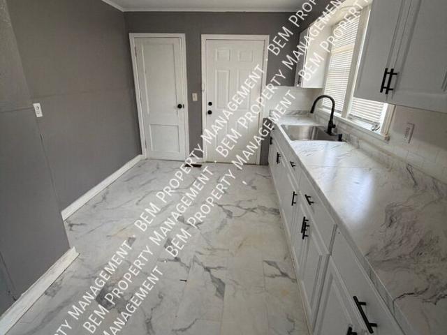3447 Montgall Ave, 4 beds, 2 full baths