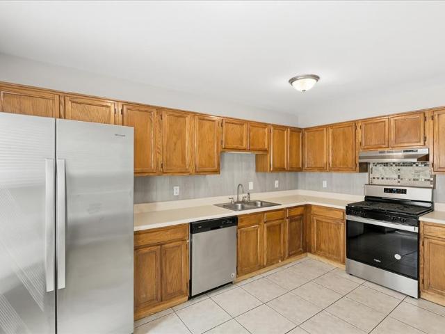 3447 Kingswood Run