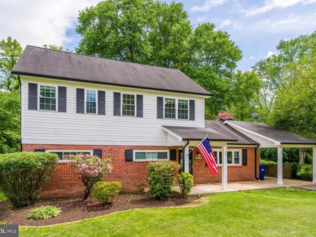 3447 Little Hunting Creek Dr, Alexandria, VA 22309