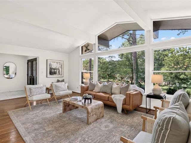 3447 Spring Valley Road