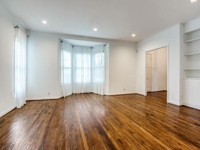 3448 Mockingbird Lane