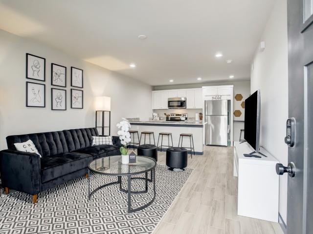 3448 Elgin Street