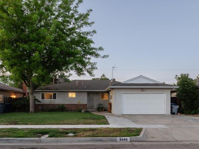 3449 E Fairmont Ave, Fresno, CA 93726 | MLS #646649 | Compass