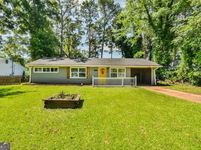3449 Pinehill Dr, Deca, GA 30032