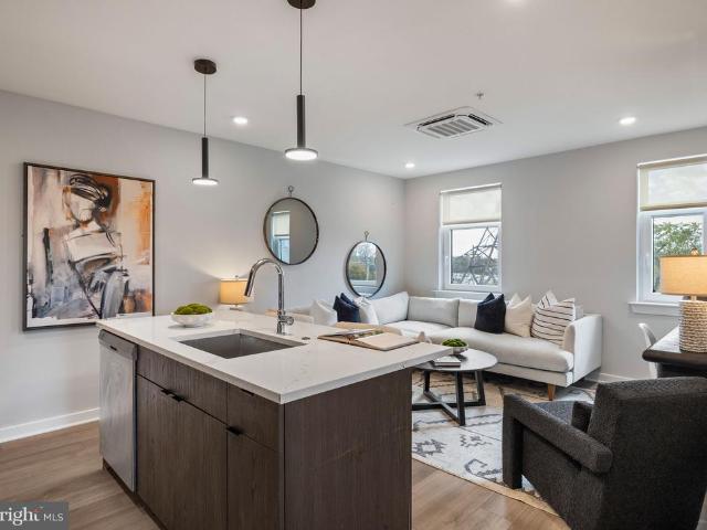 3449 Scotts Lane # B424