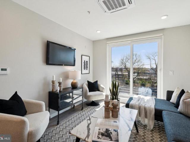 3449 Scotts Lane # C406