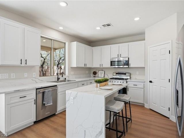3440 Bella Viera Ct, Las Vegas, NV 89141