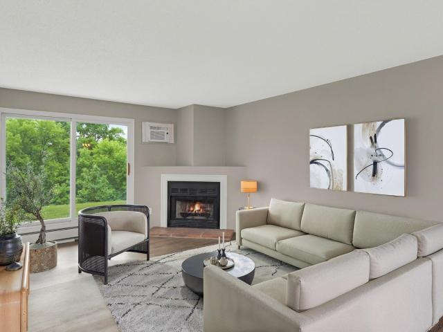 3440 Golfview Drive # 112