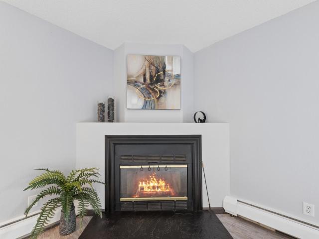 3440 Golfview Drive # 121