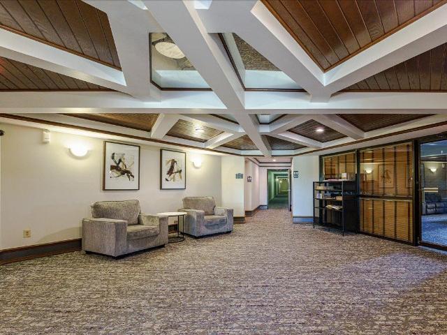 3440 Golfview Drive # 315