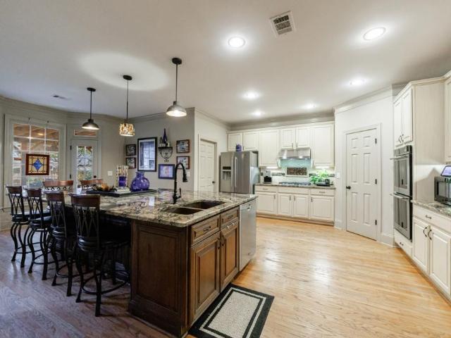 3440 Highcroft Circle