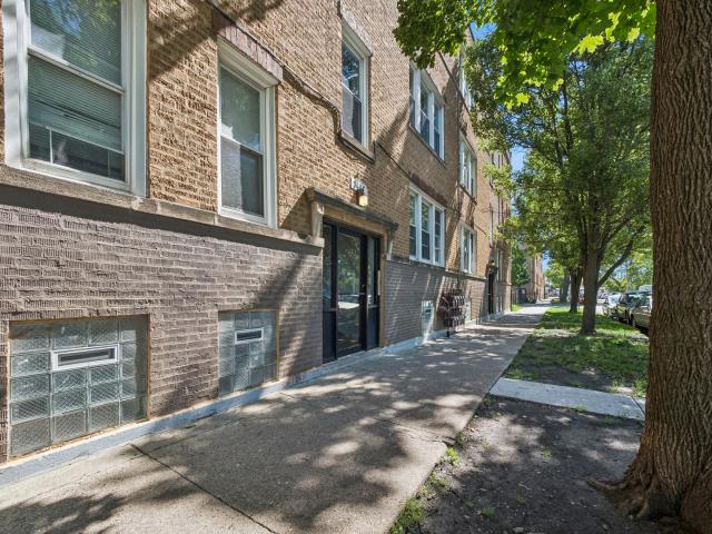 3440 w leland avenue # 2