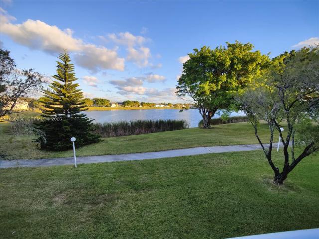 3441 NW 44th St, Unit 204, Oakland Park, FL 33309 | MLS #A11969 | Compass