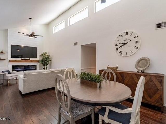 3441 N 31st St Unit 136, Phoenix, AZ 85016
