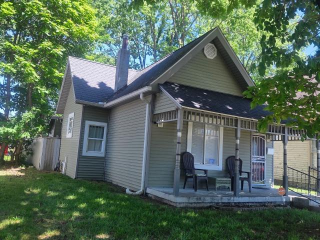 3441 N Graceland Drive N